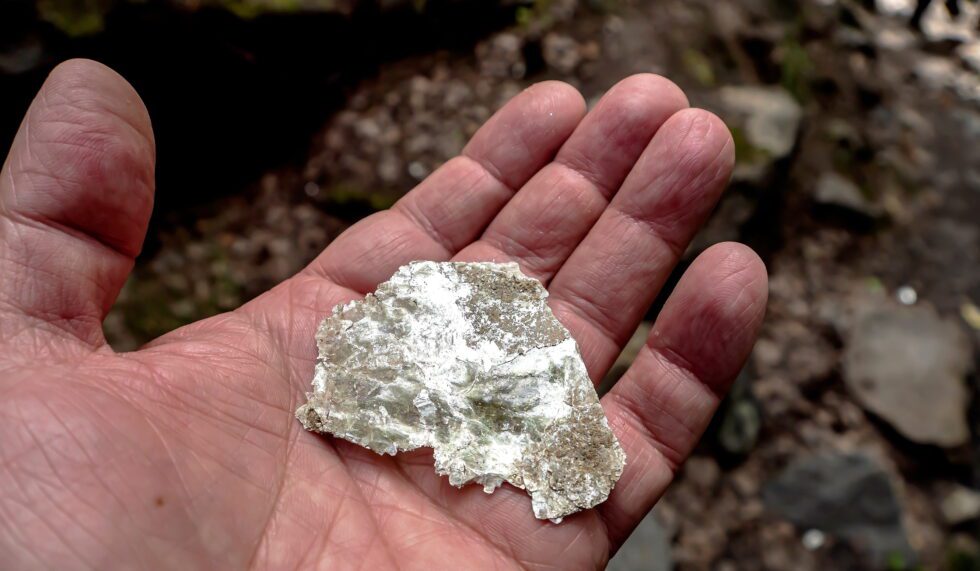 Mica Mineral Filler and Reinforcement - Phantom Plastics
